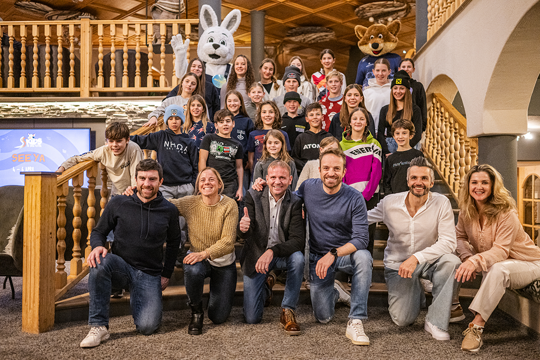 Ski-Stars coachen junge Talente beim SKIDS CAMP - ein unvergessliches ...